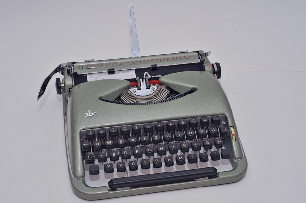 1962 ABC Portable on the Typewriter Database