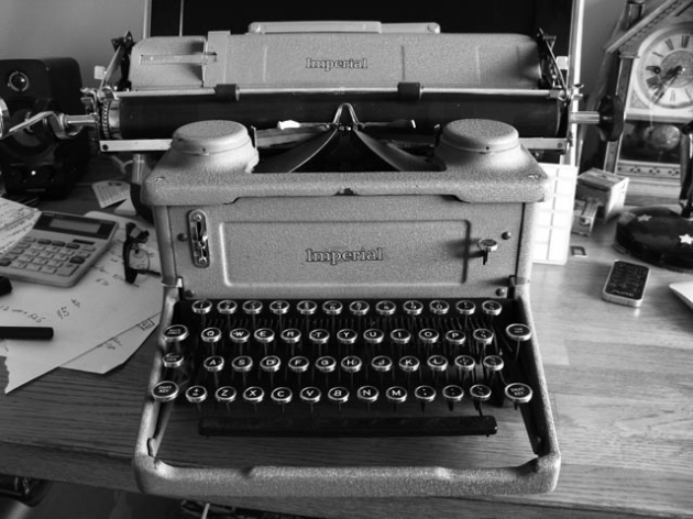 1948 Imperial 55 on the Typewriter Database