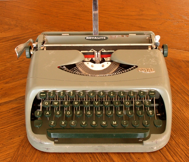 1960 Royal Royalite on the Typewriter Database