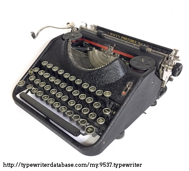 193X Macys (Barr) Portable 1 on the Typewriter Database