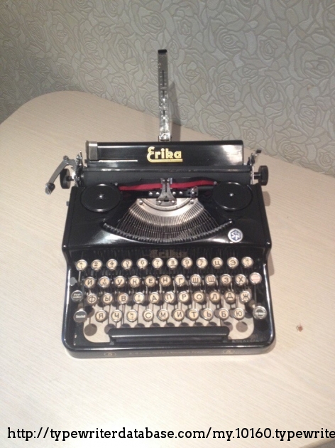 1935 Erika 5 on the Typewriter Database