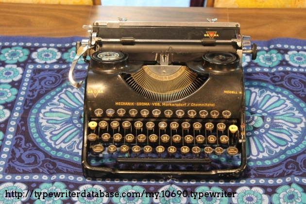 1949 Groma Modell N on the Typewriter Database