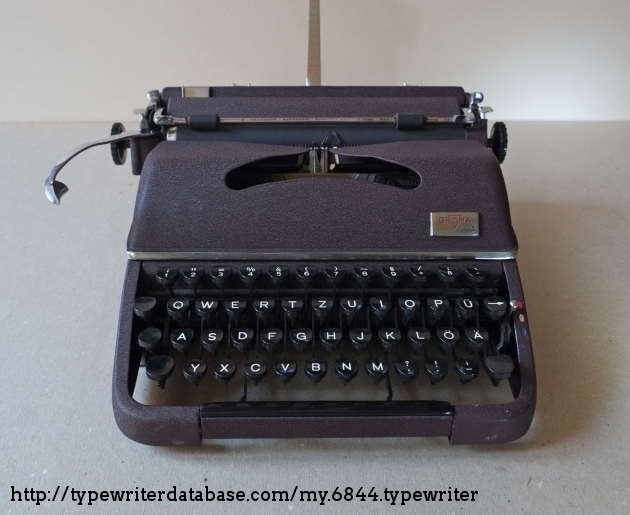 1955 Groma Modell N on the Typewriter Database