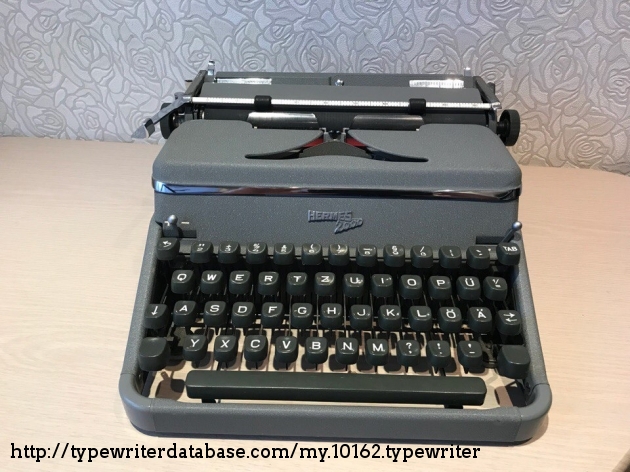 1954 Hermes 2000 on the Typewriter Database