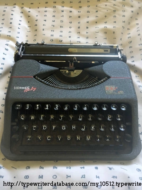 1943 Hermes Baby on the Typewriter Database