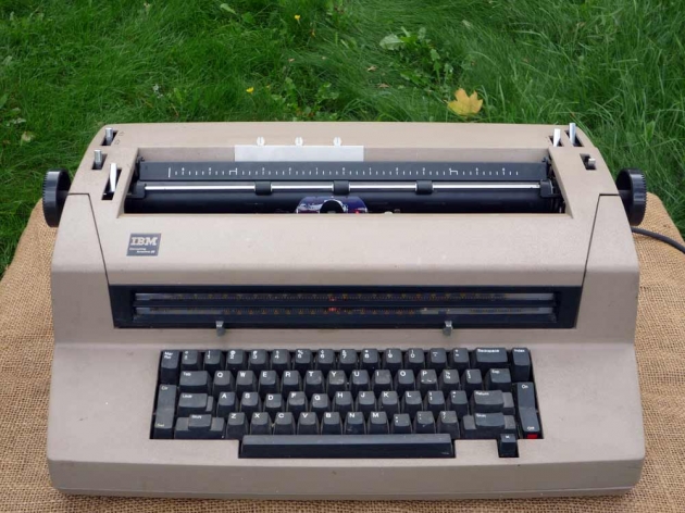1981 IBM Correcting Selectric III on the Typewriter Database