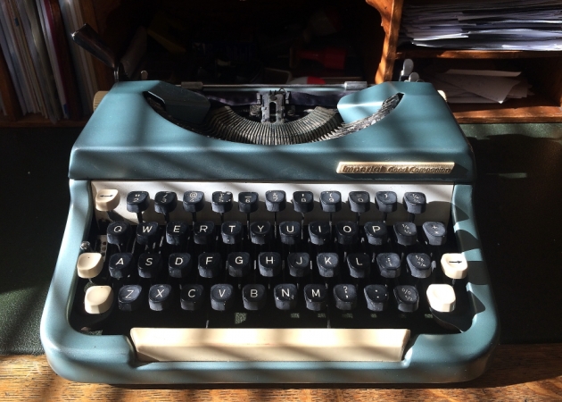 1962 Imperial Good Companion 6 on the Typewriter Database