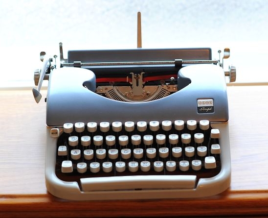 1963 Japy Script on the Typewriter Database