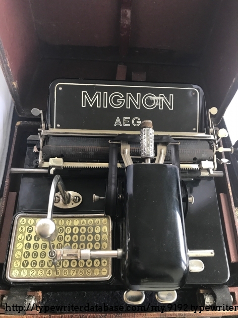 1924 Mignon 4 AEG on the Typewriter Database