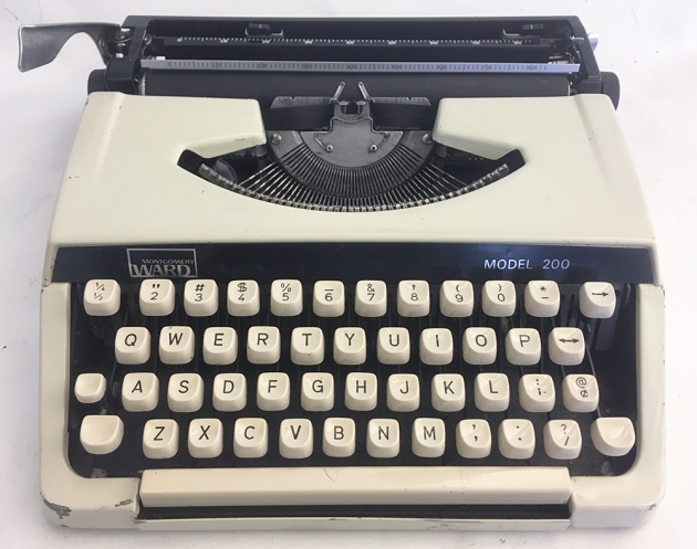 1968 Montgomery Ward Model 200 on the Typewriter Database