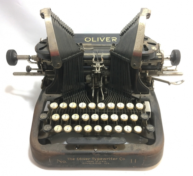 192X Oliver 11 on the Typewriter Database