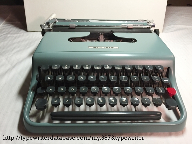 1954 Olivetti Lettera 22 on the Typewriter Database
