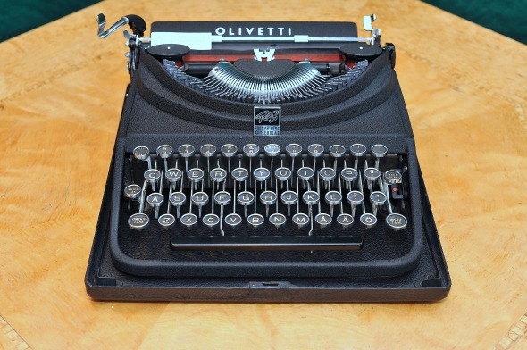 1942 Olivetti MP1 "Ragnar Berg Aktiebolag" on the Typewriter Database