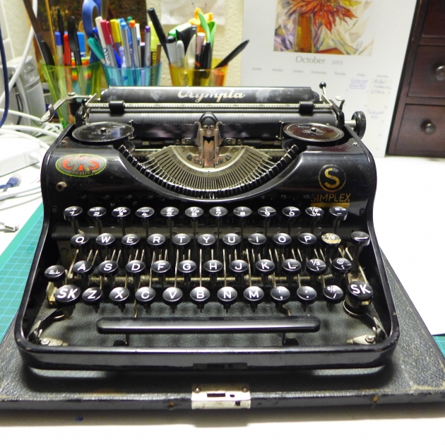 1938 Olympia Simplex on the Typewriter Database