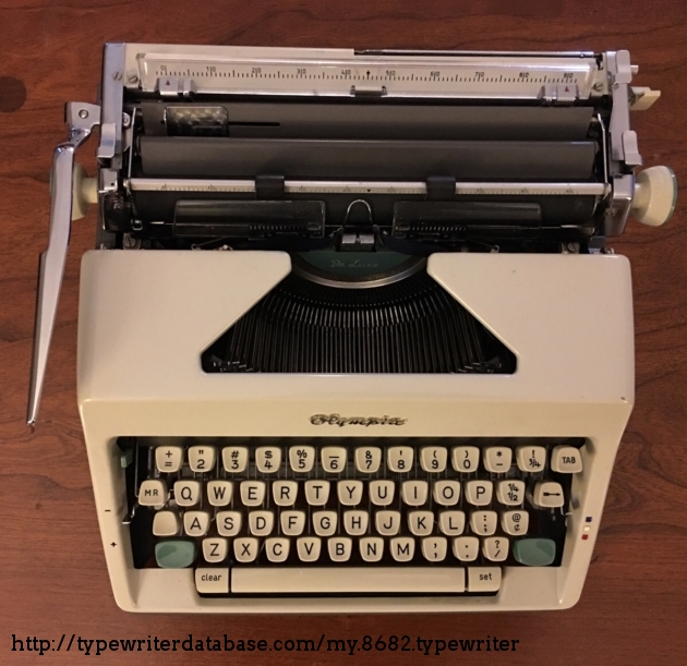1966 Olympia SM9 on the Typewriter Database