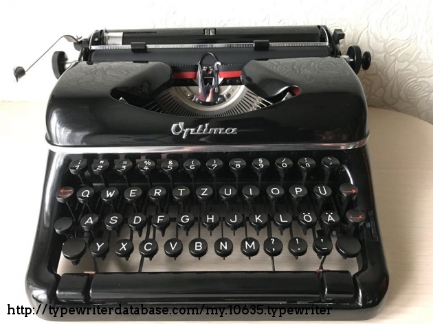 1954 Optima Elite 2 on the Typewriter Database