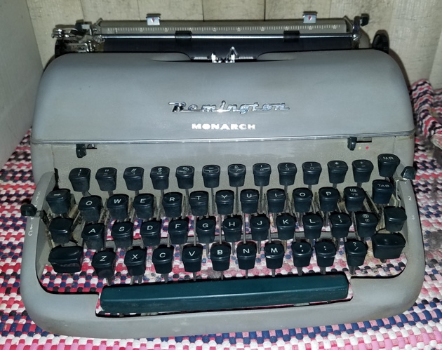 196X Remington Monarch on the Typewriter Database