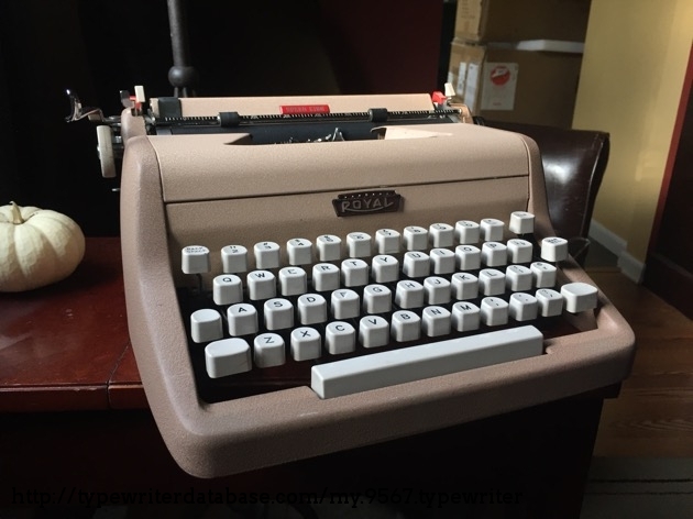 1957 Royal Speed King on the Typewriter Database
