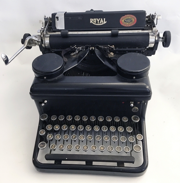 1936 Royal KHM on the Typewriter Database