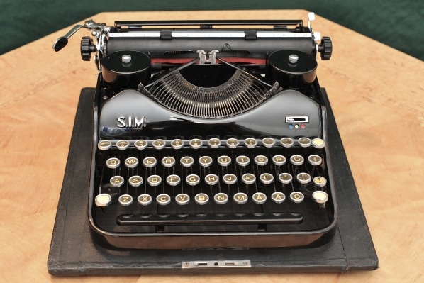 1950 SIM S.I.M. on the Typewriter Database