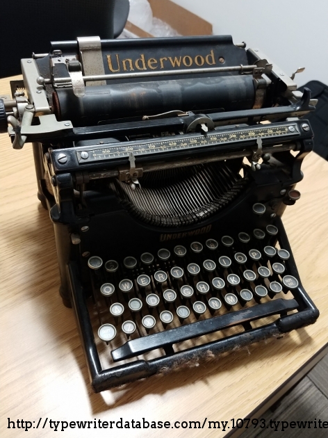 1915 Underwood 5 on the Typewriter Database