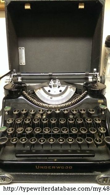 1936 Underwood Champion on the Typewriter Database